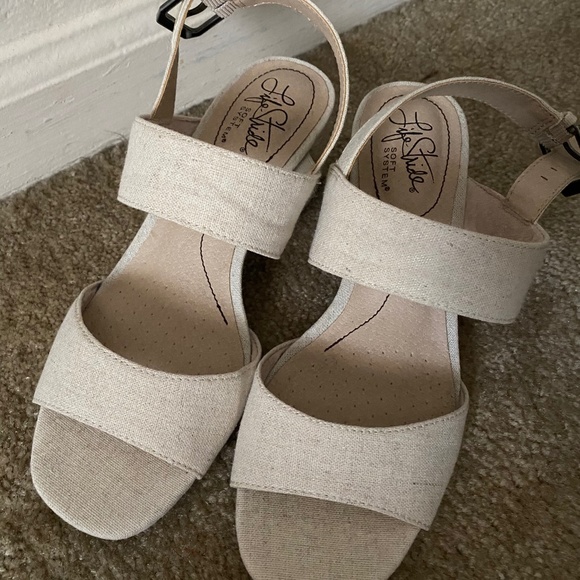 Life Stride | Shoes | Life Stride Flex Sandals | Poshmark